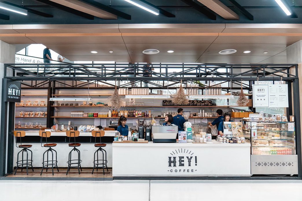 Hey! Coffee ตัวอย่างธุรกิจร้านกาแฟที่อยู่รอดและเติบโตในช่วงวิกฤต - Loga