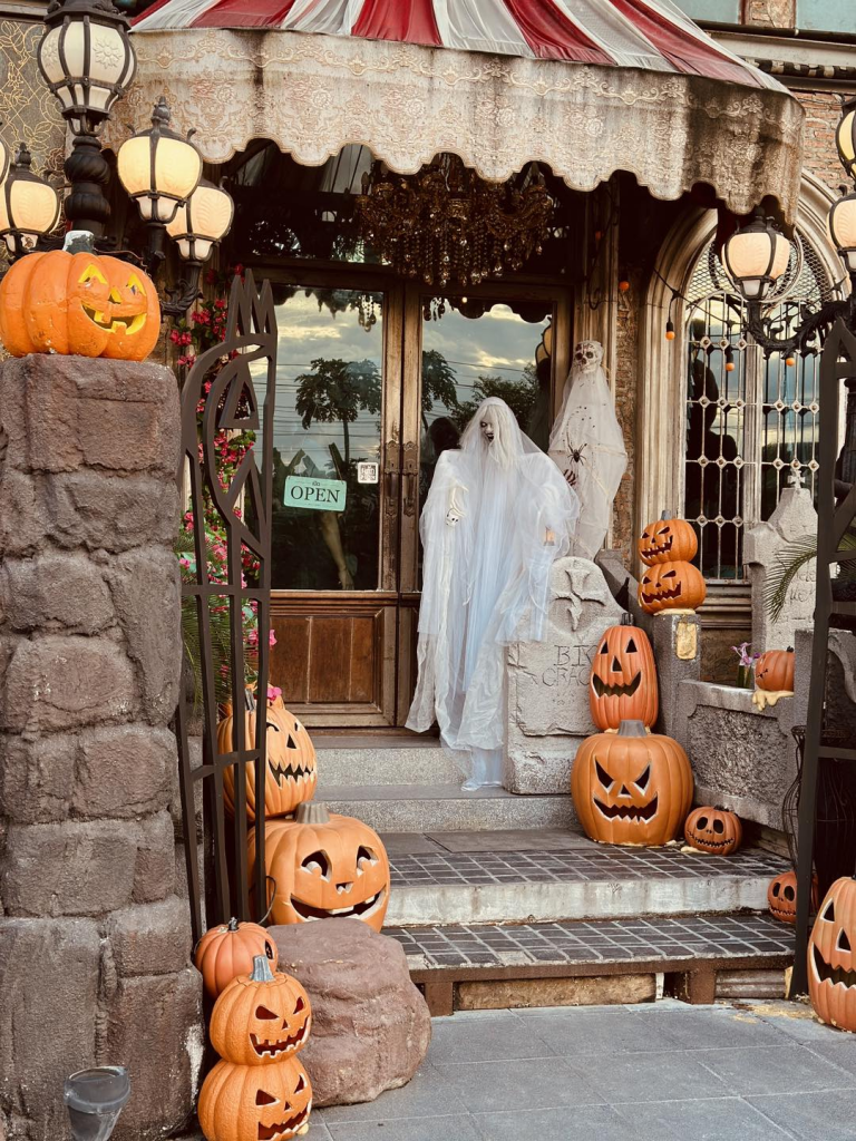 5 Halloween Marketing Ideas to haunt your competitor - Loga